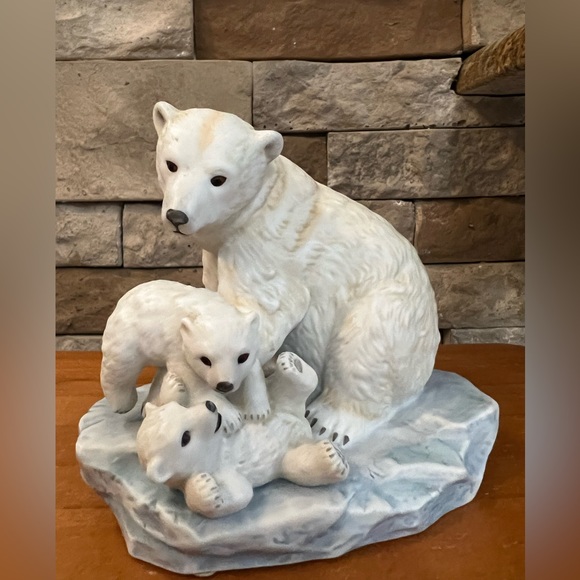 Homco | Other | Masterpiece Porcelain Homco Figurine Endangered Species ...